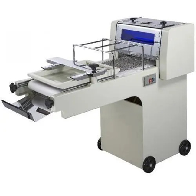Dough moulder – Universal Commercial Corporation